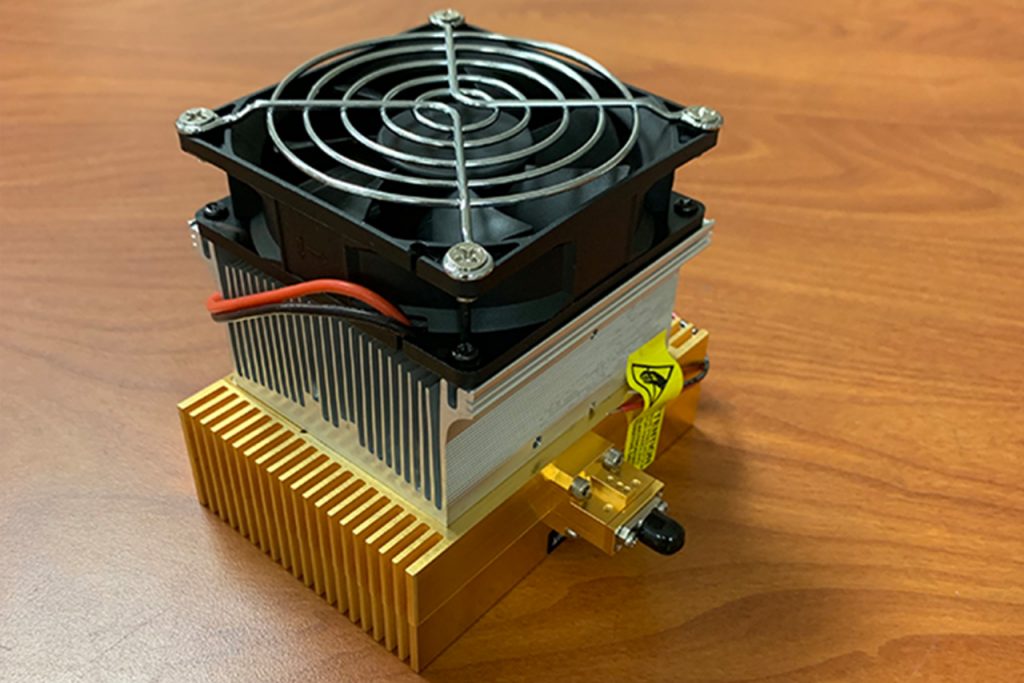 Ka-band 26–28 GHz 5G Power Amplifier | +43 dBm Psat | 955A